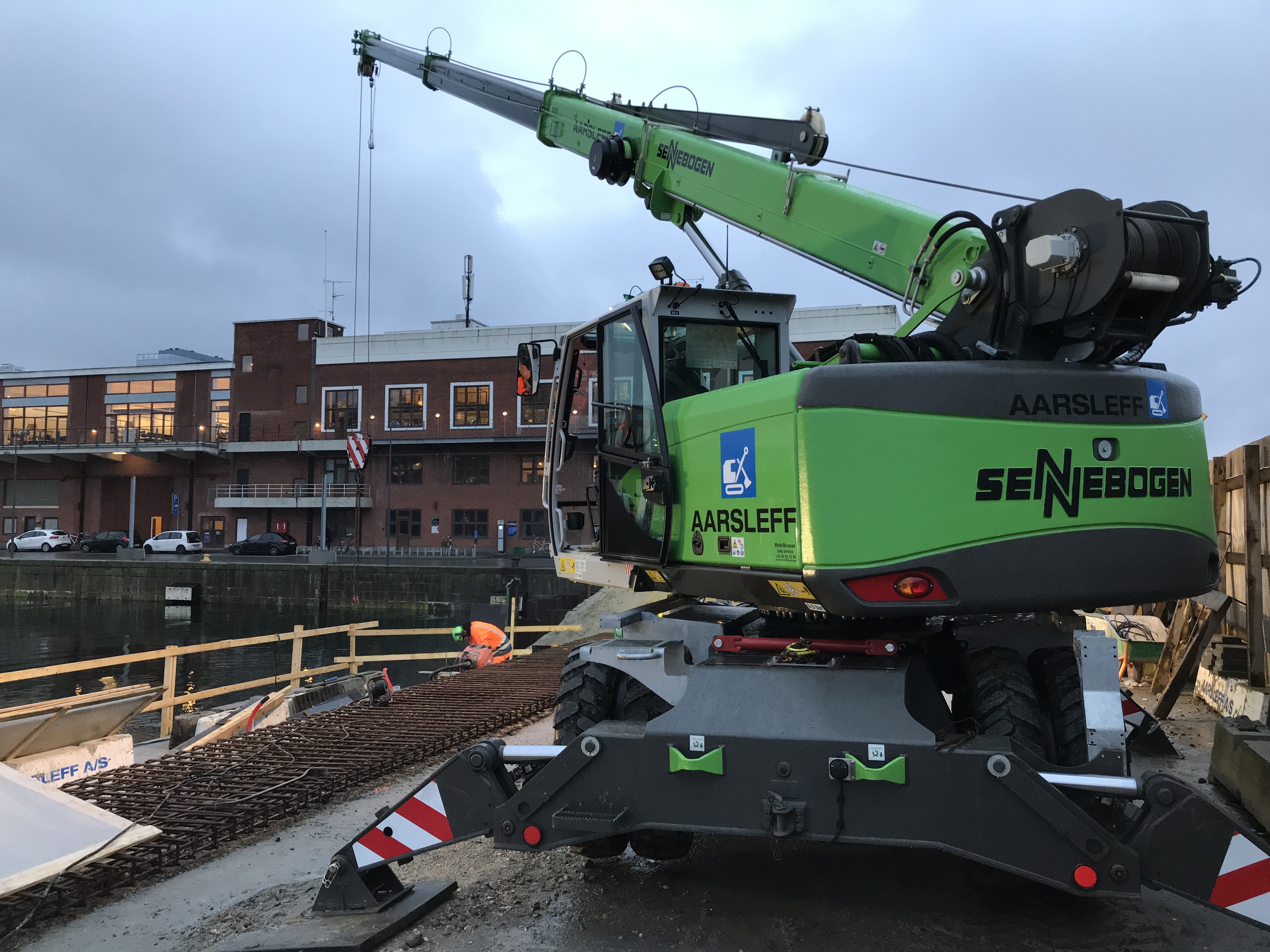 A SENNEBOGEN crane is doing the job for company Per Aarsleff with a ...