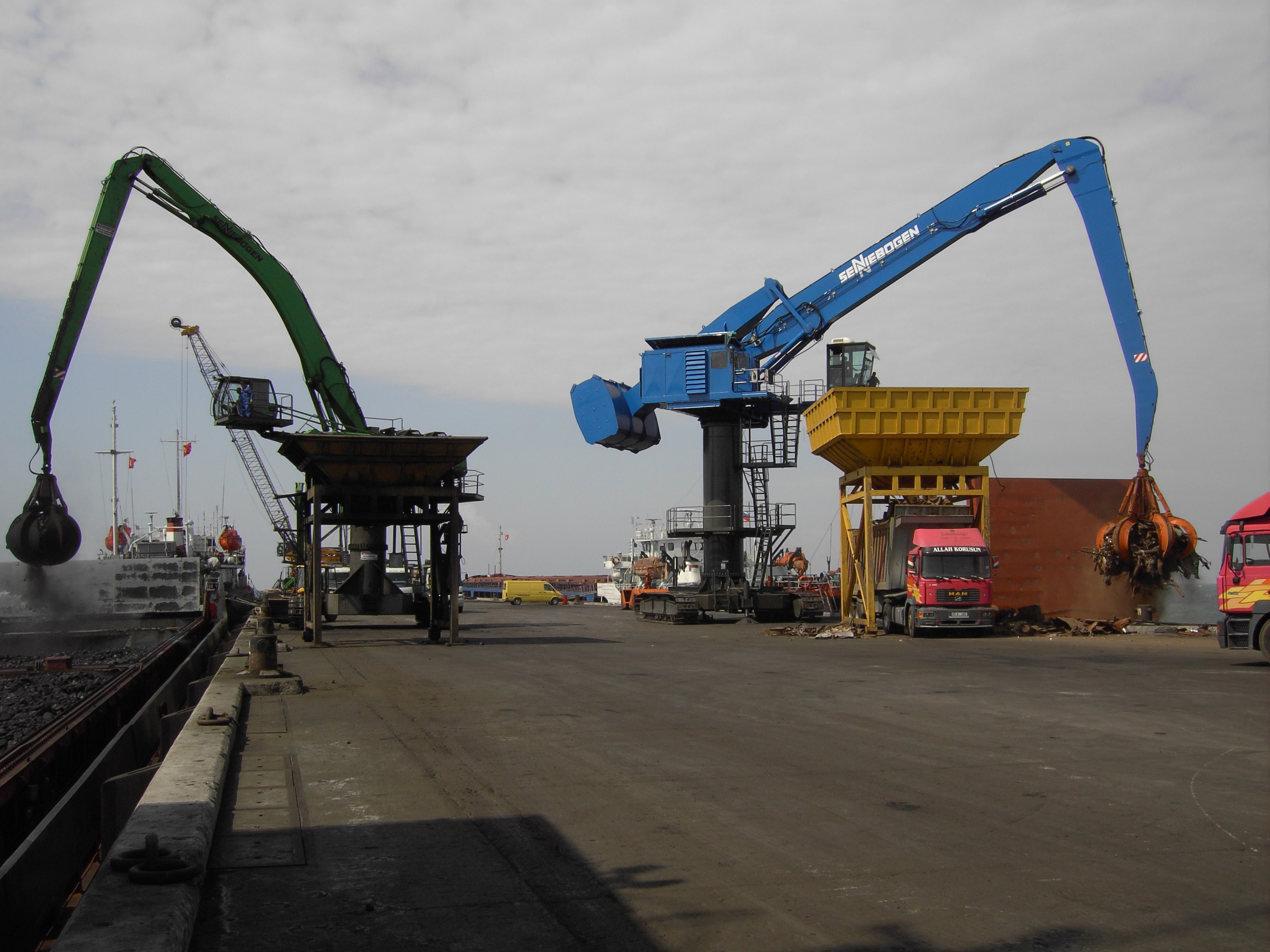 Der letzte SENNEBOGEN 880 EQ verlässt das Werk