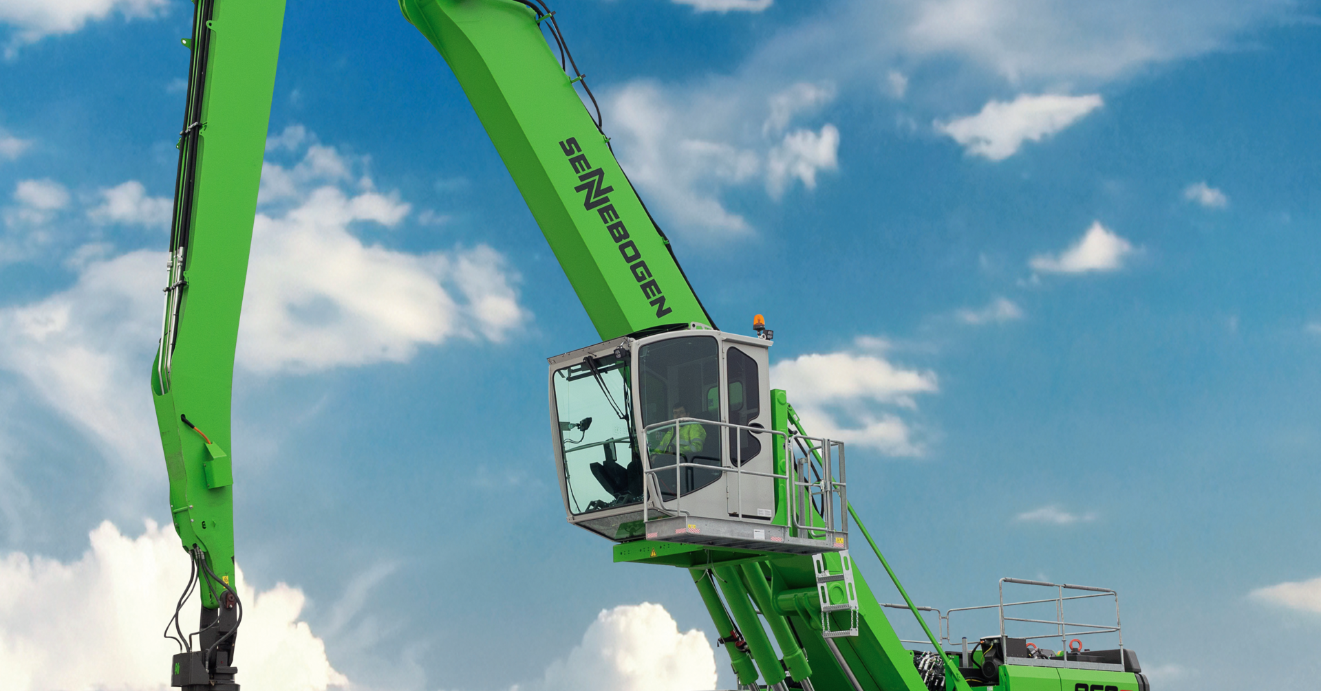 SENNEBOGEN 860 E-SERIE: UMSCHLAGMASCHINE FÜR SCHROTTUMSCHLAG UND HAFEN ...