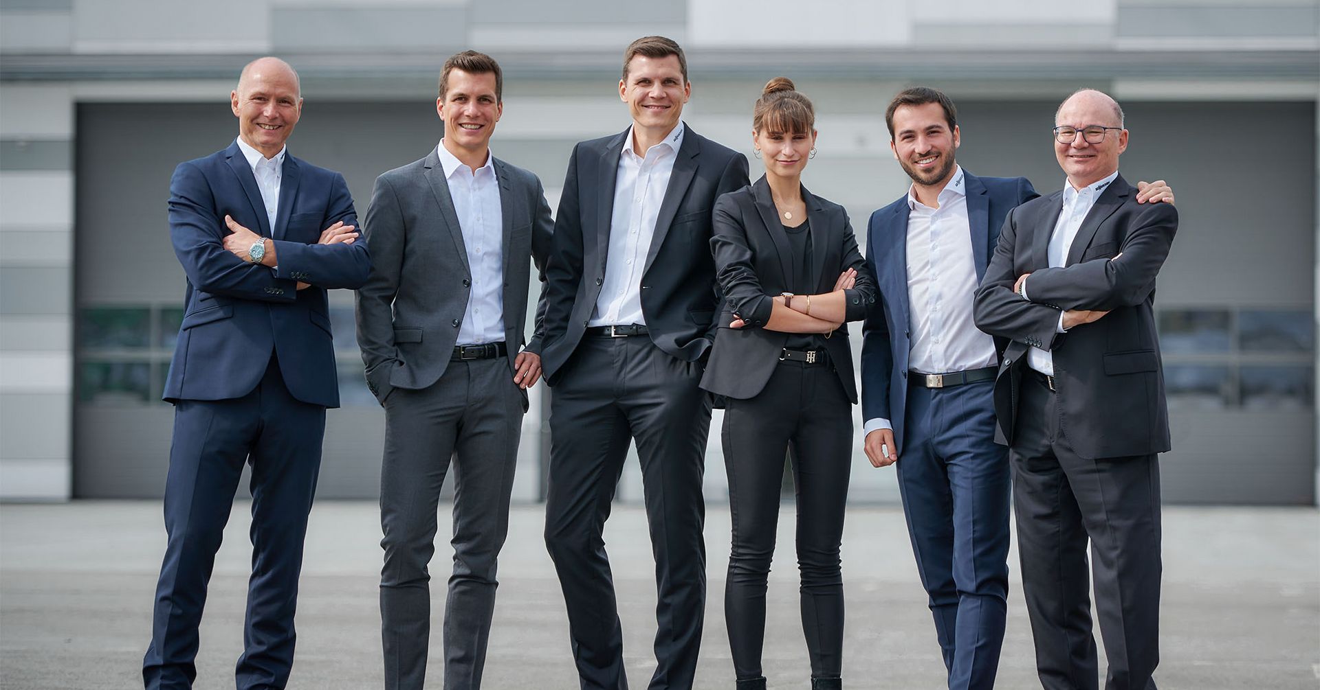 The Company | SENNEBOGEN