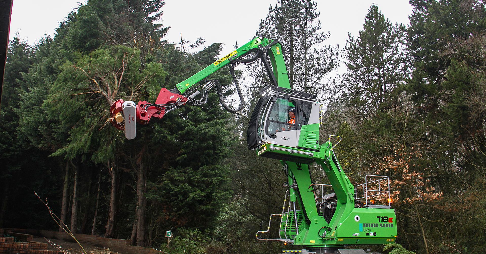 718 E - material handler for tree care projects | SENNEBOGEN