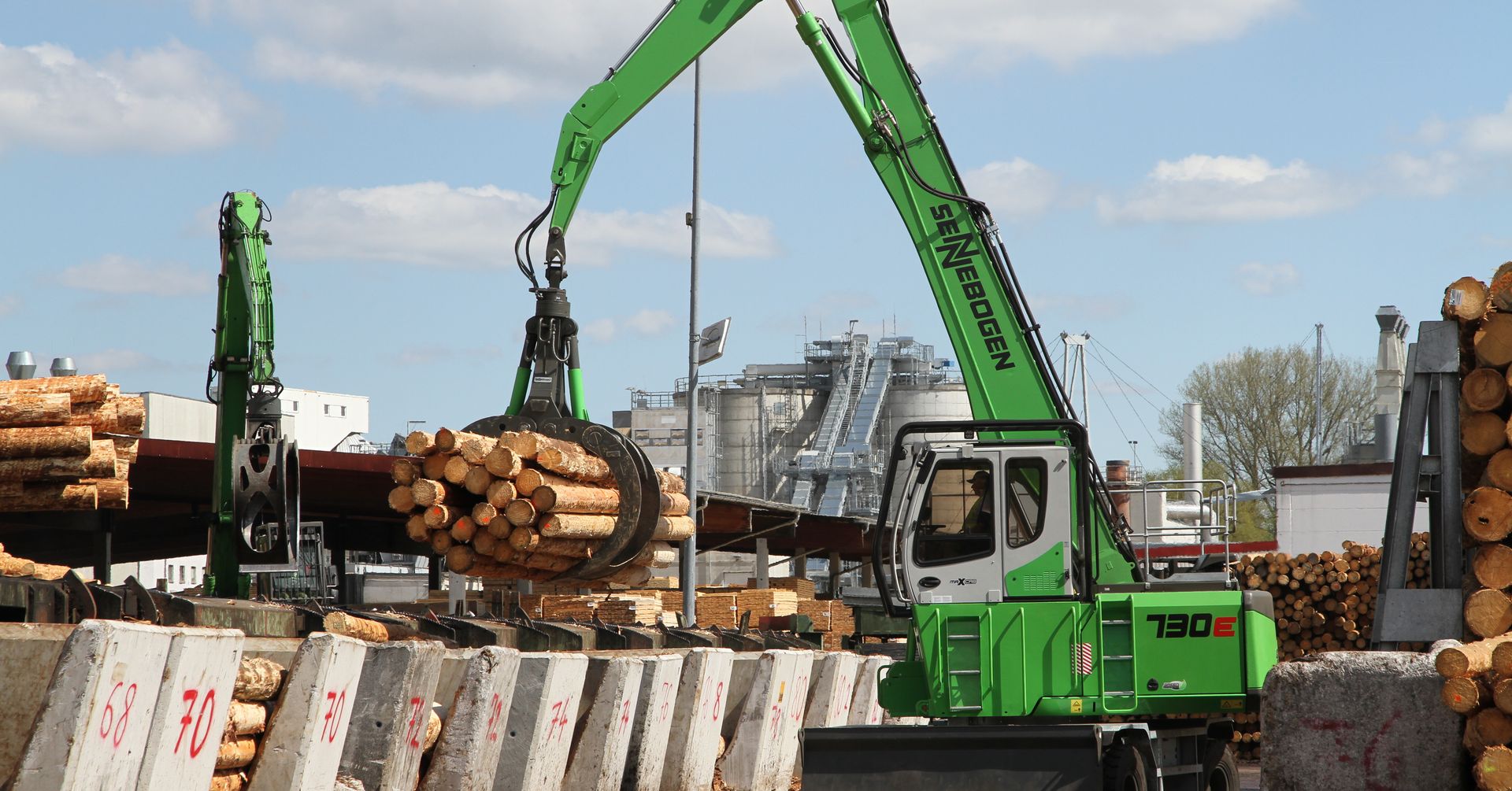 SENNEBOGEN at Ligna 2017 - comprehensive solutions for timber logistics ...