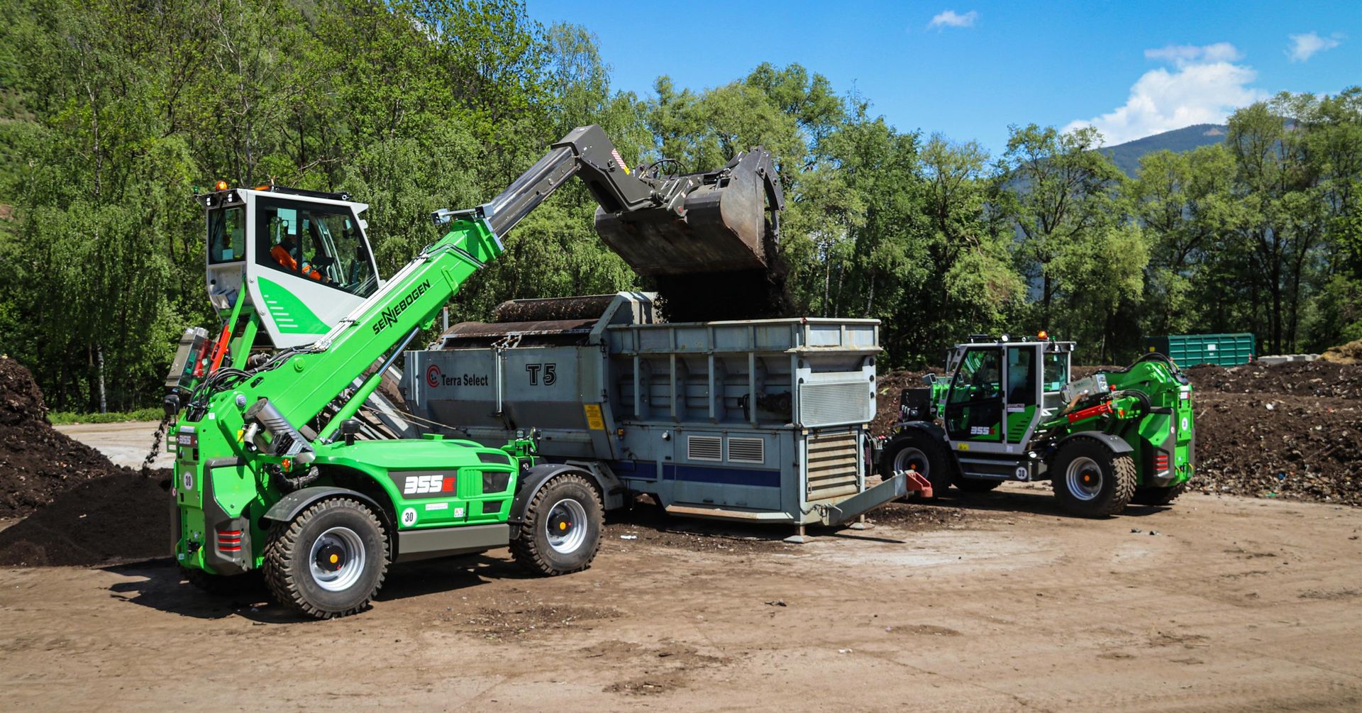 Two SENNEBOGEN 355 E telehandlers replace three wheel loaders at AWV ...